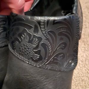 Born | Shoes | Black Born Booties | Poshmark
